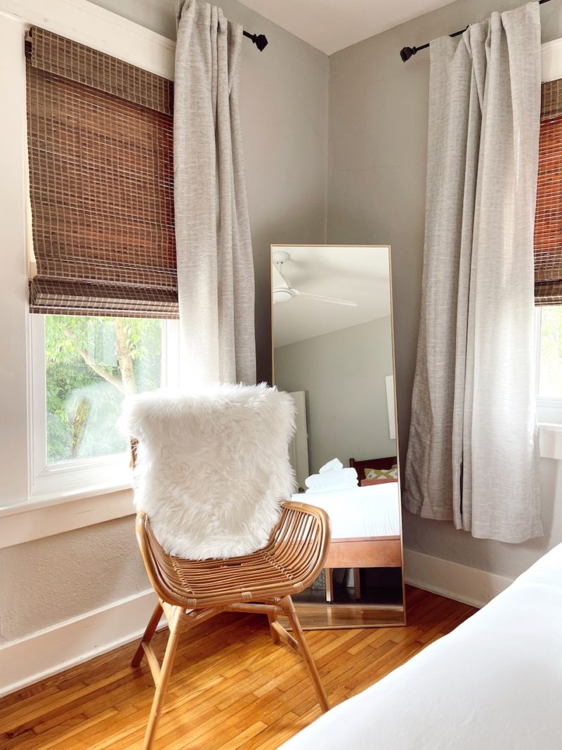 The Best Airbnb For Your Girls Trip To Nashville (Sleeps 10) | Styled ...