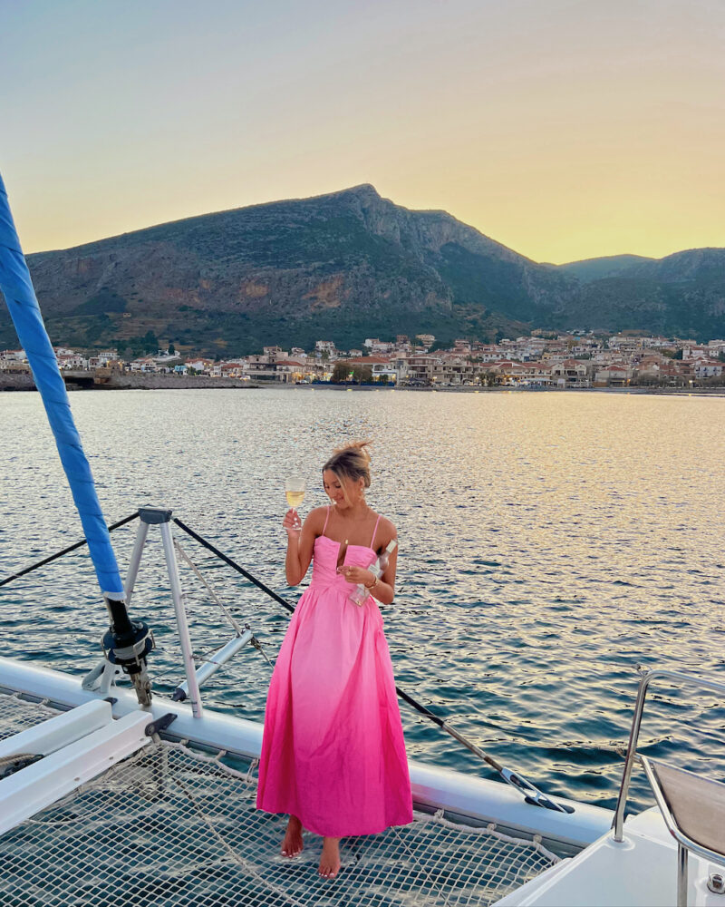 13 Greece Outfit Ideas To Wear This Fall | Styled by McKenz