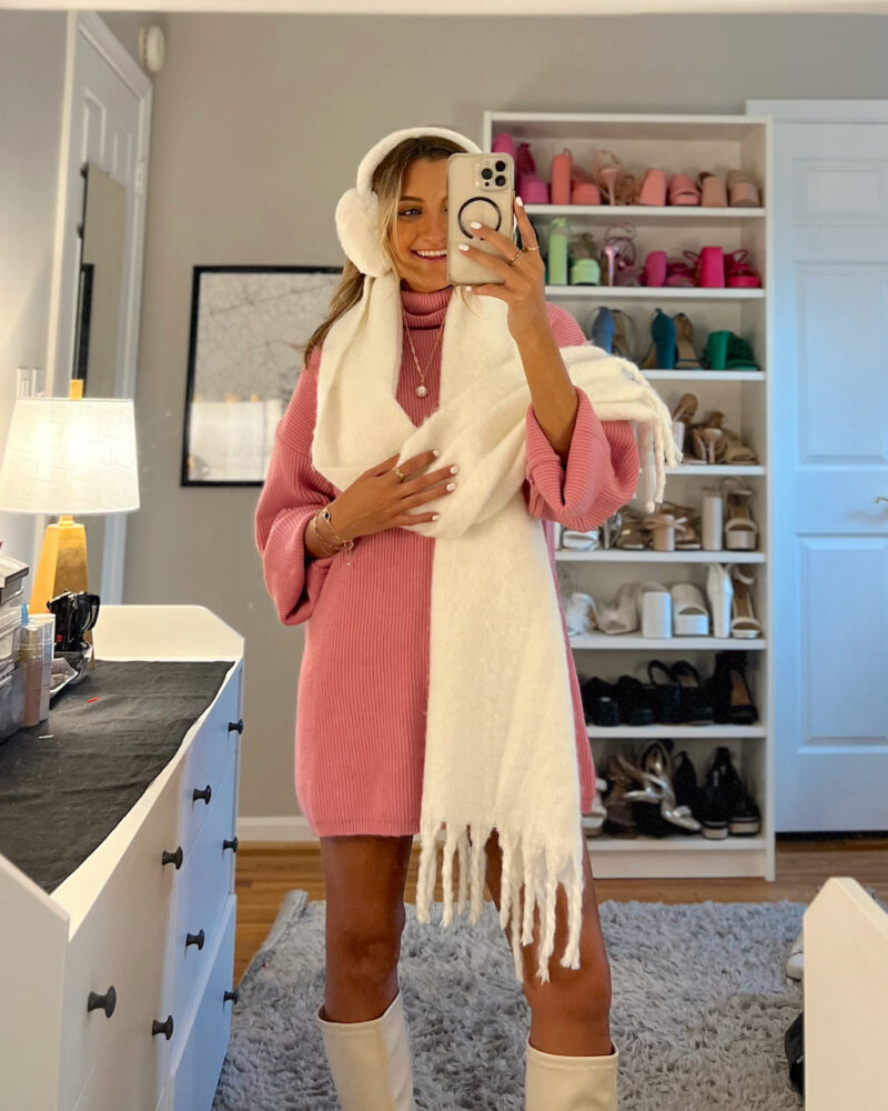 20 Sweater Weather Outfit Ideas | Styled by McKenz